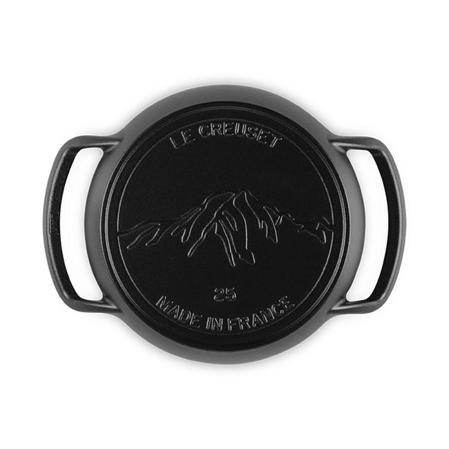 Alpine Outdoor Collection Round Skillet | Le Creuset