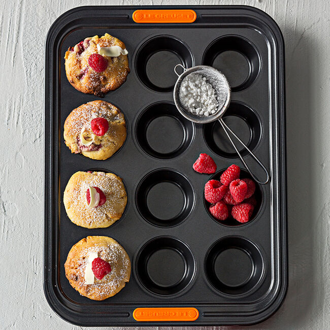 Heavy Gauge Metal 12-Cup Muffin Tray | Le Creuset