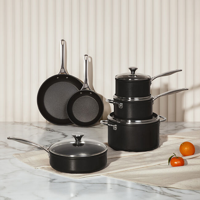 10-Piece Toughened Nonstick Pro Cookware Set | Le Creuset
