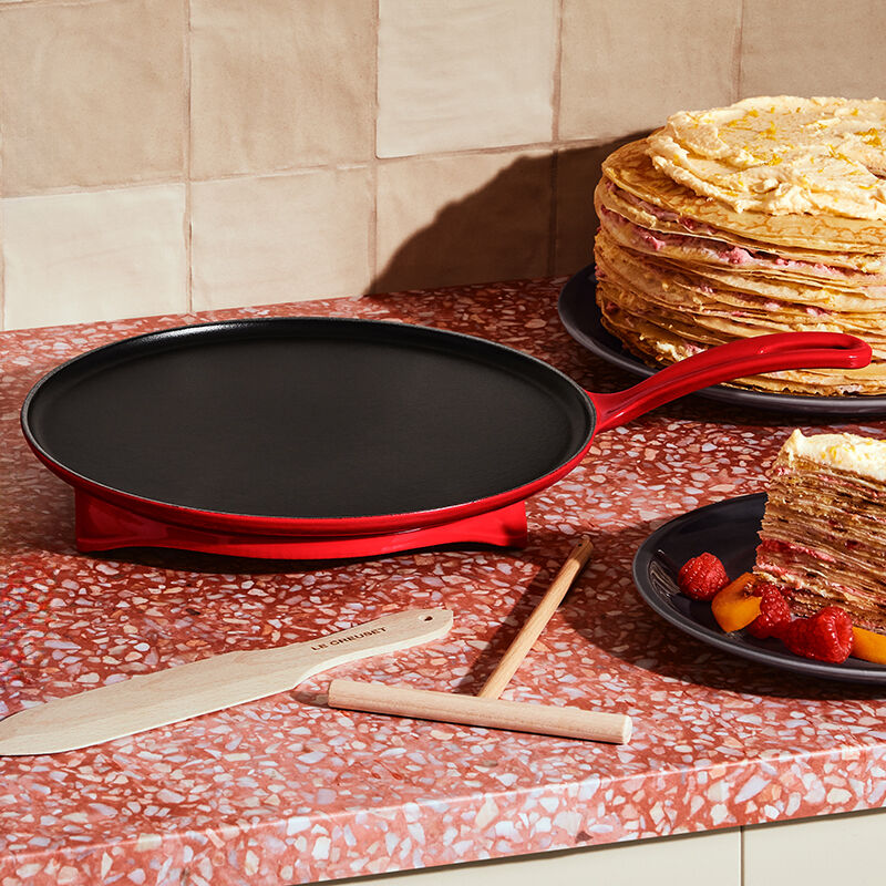 Enamelled Cast Iron Crêpe Pan - Crêpe Skillet | Le Creuset