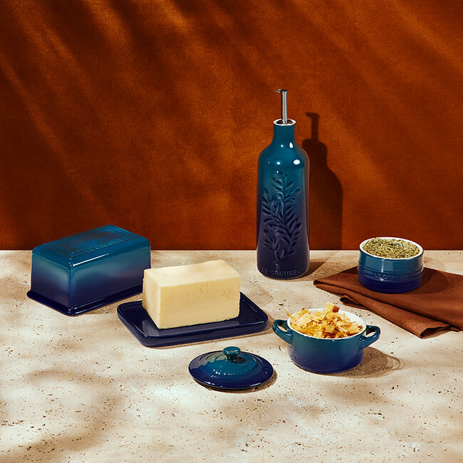 Stoneware Oil Cruet | Le Creuset