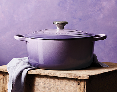 What is Searing? - Definition of Searing | Le Creuset