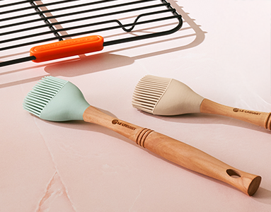 What is a Simmer? - Definition of a Simmer. | Le Creuset