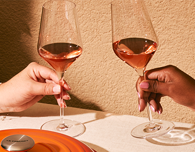 What is Searing? - Definition of Searing | Le Creuset