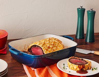 What is Searing? - Definition of Searing | Le Creuset