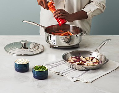 What is a Simmer? - Definition of a Simmer. | Le Creuset