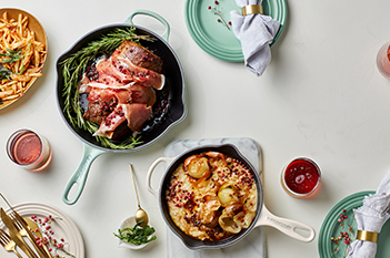 Iron Handle Skillet Cooking Techniques | Le Creuset
