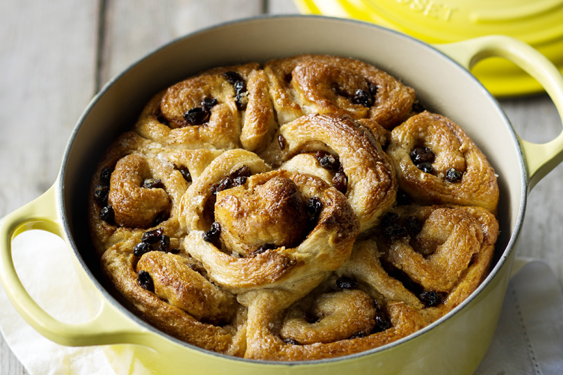Cinnamon Buns - Recipe | Le Creuset